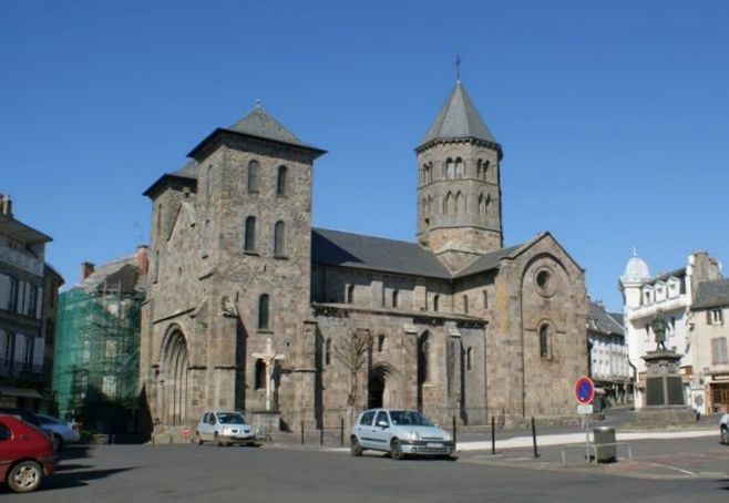 Mauriac, plus vieille cité du Cantal